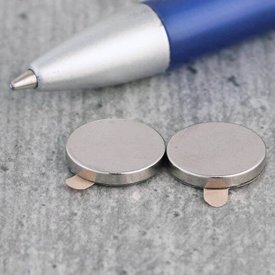 Disc magnets neodymium, self-adhesive, 13 mm x 2 mm, N35 – Magnets Direct